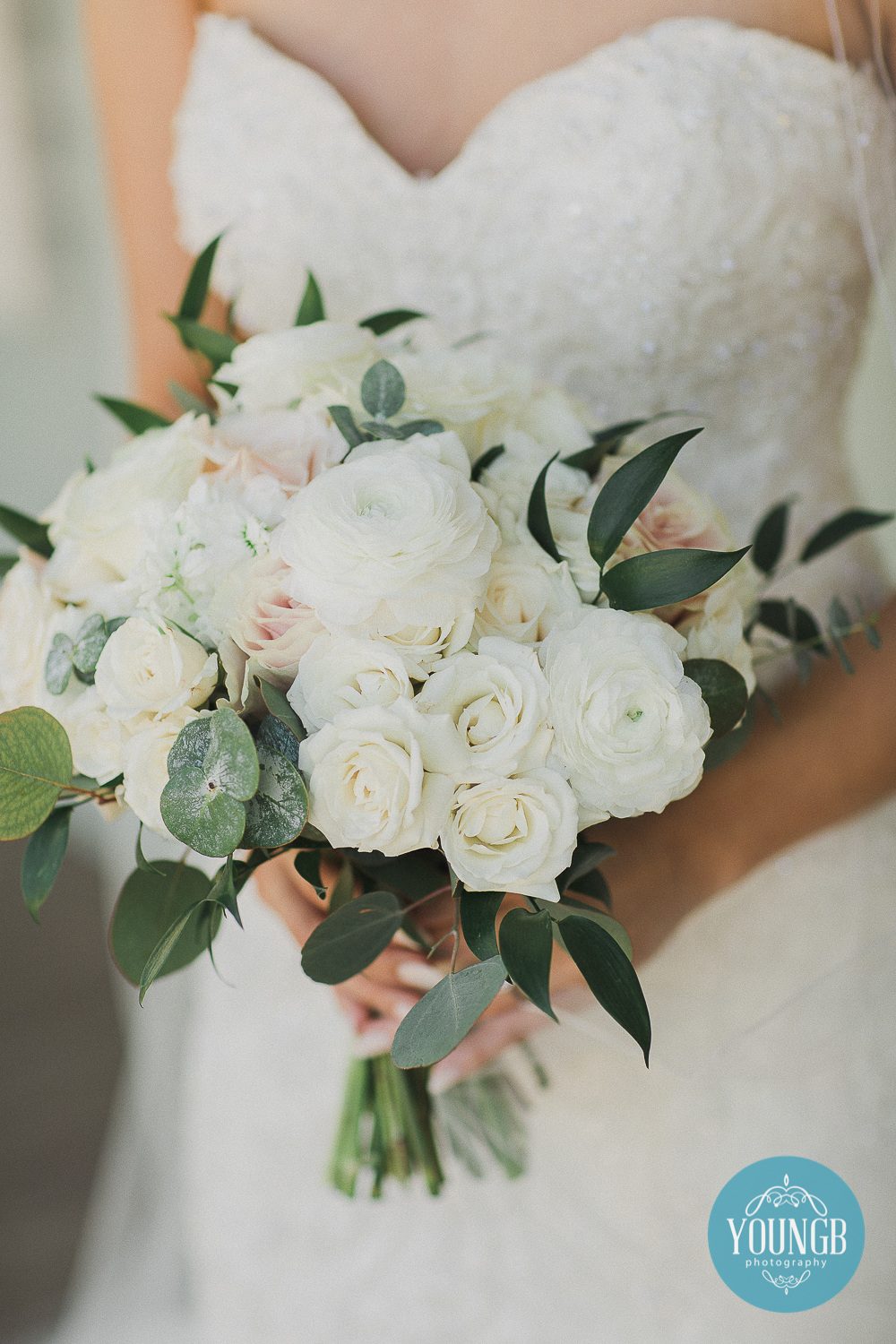 Wedding Wednesday with Flower Provisions | Floral Design | samikathryn.com