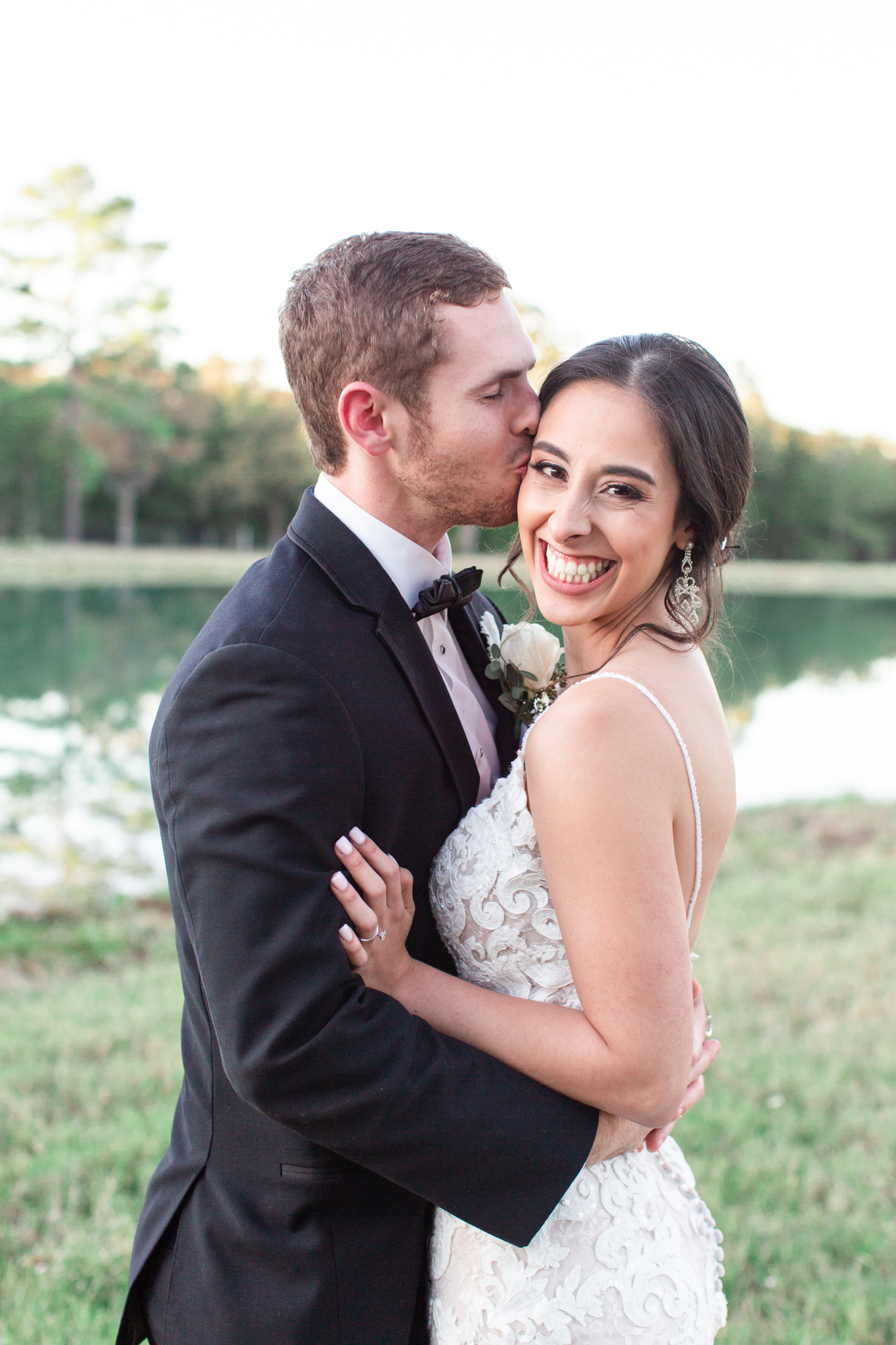 Laura & Hudson’s Wedding at The Vine | DFW Wedding Photographer ...