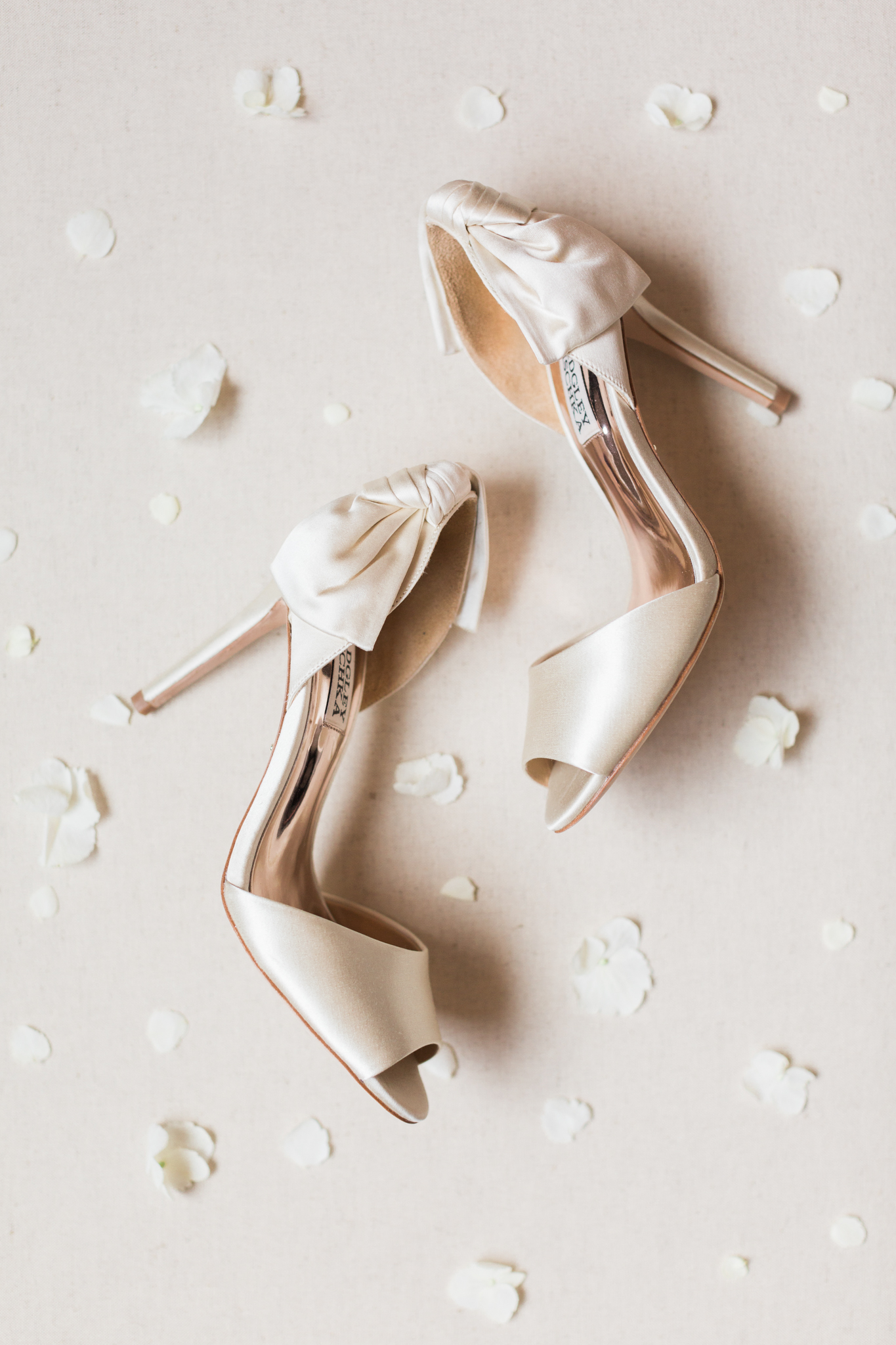 Lauren & TJ’s Wedding at The Sinclair Hotel, Robert Carr Chapel, & The ...