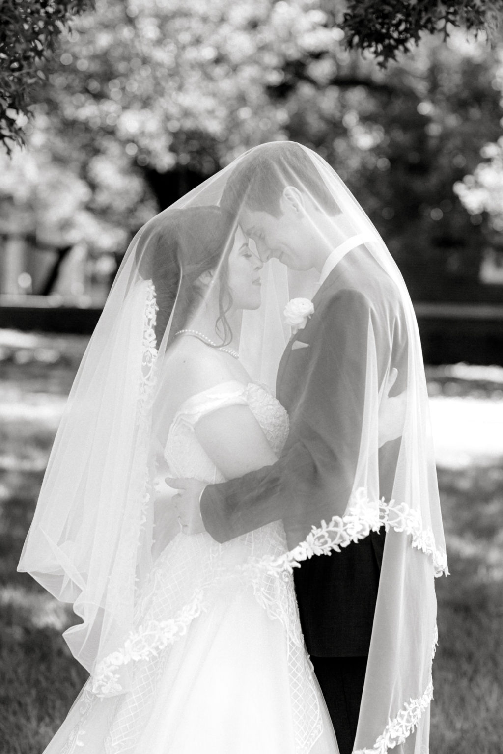 Emily & Christian’s Wedding at Perkins Chapel and the Warwick Melrose ...