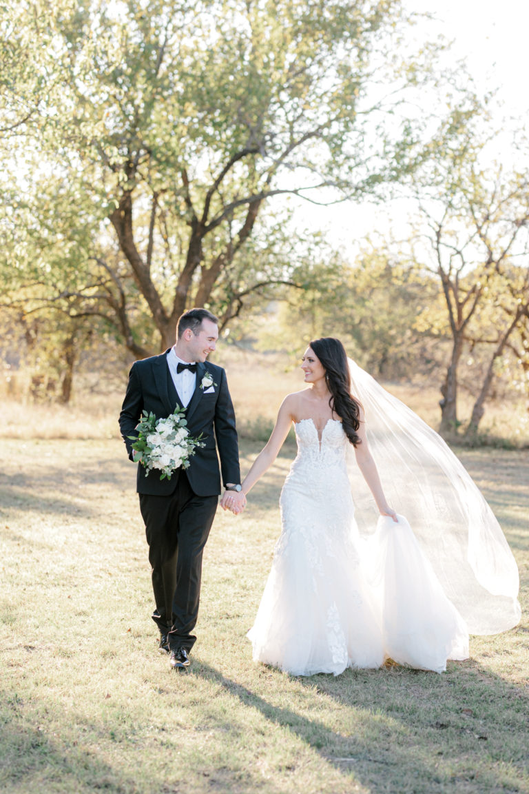Kelsey & Bobby’s Wedding at the Nest at Ruth Farms | Dallas Wedding ...