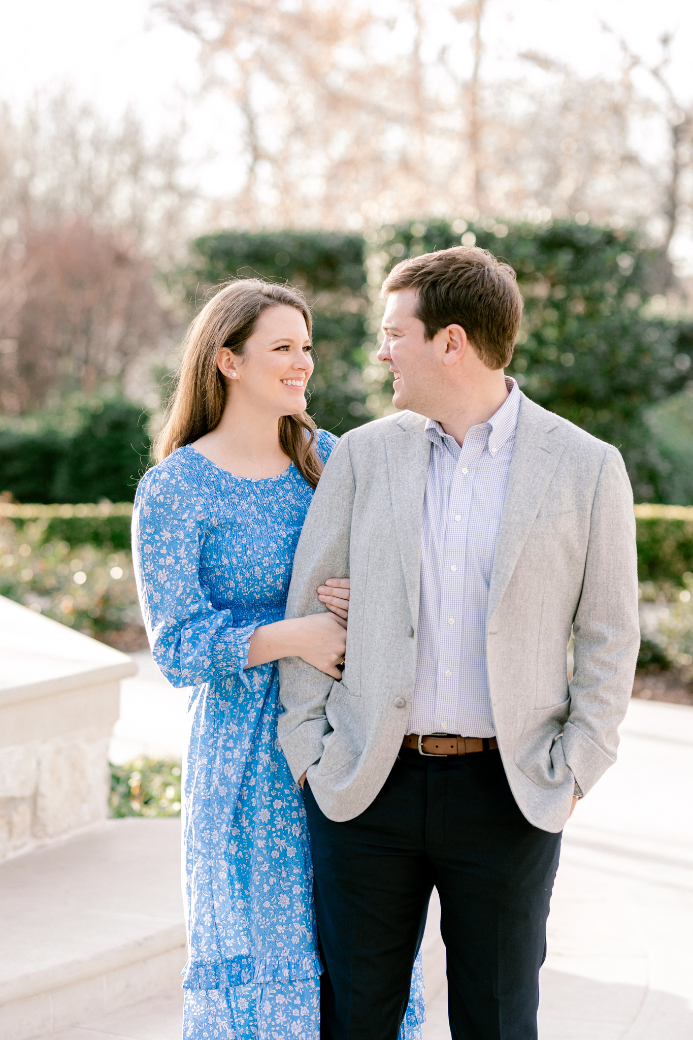 Allie & John’s Dallas Arboretum Engagement Session | Dallas Wedding Photographer | samikathryn.com