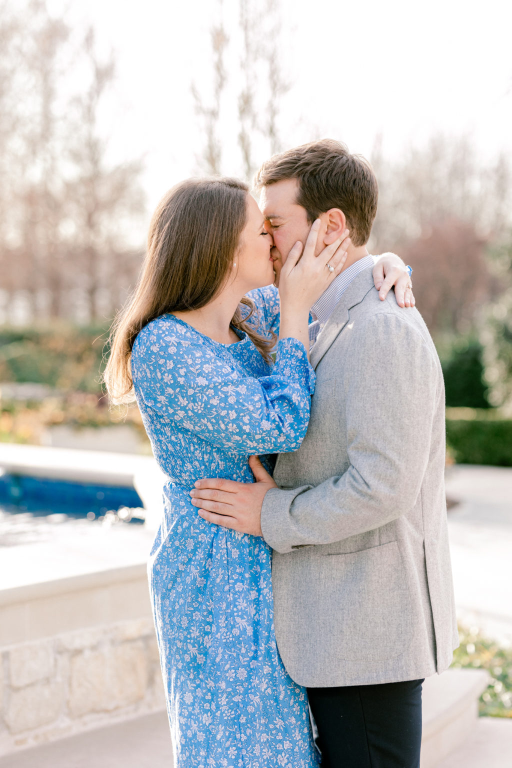 Allie & John’s Dallas Arboretum Engagement Session | Dallas Wedding Photographer | samikathryn.com
