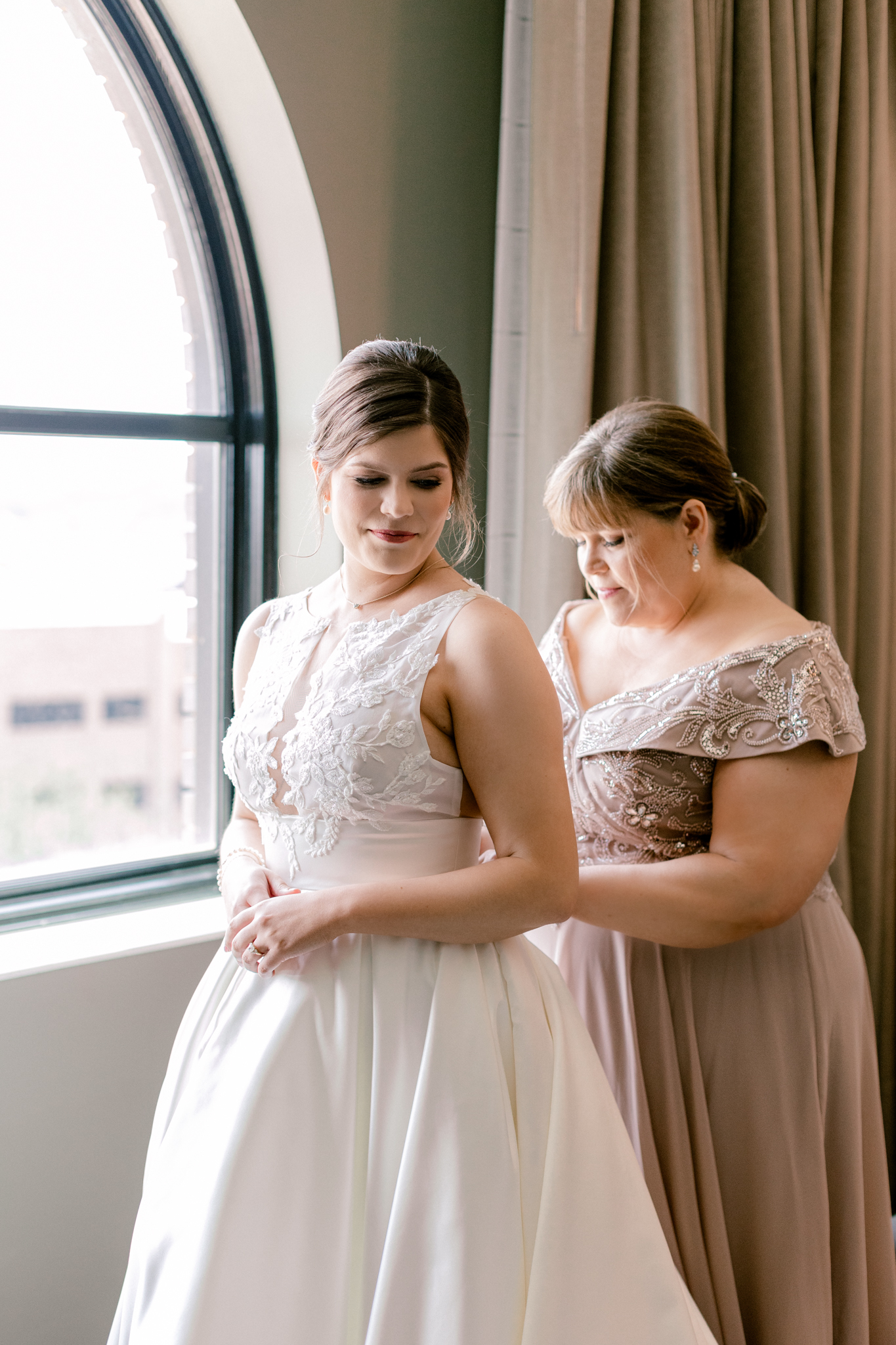 Madeline & Nolan’s Hotel Vin Wedding | Dallas Wedding Photographer ...