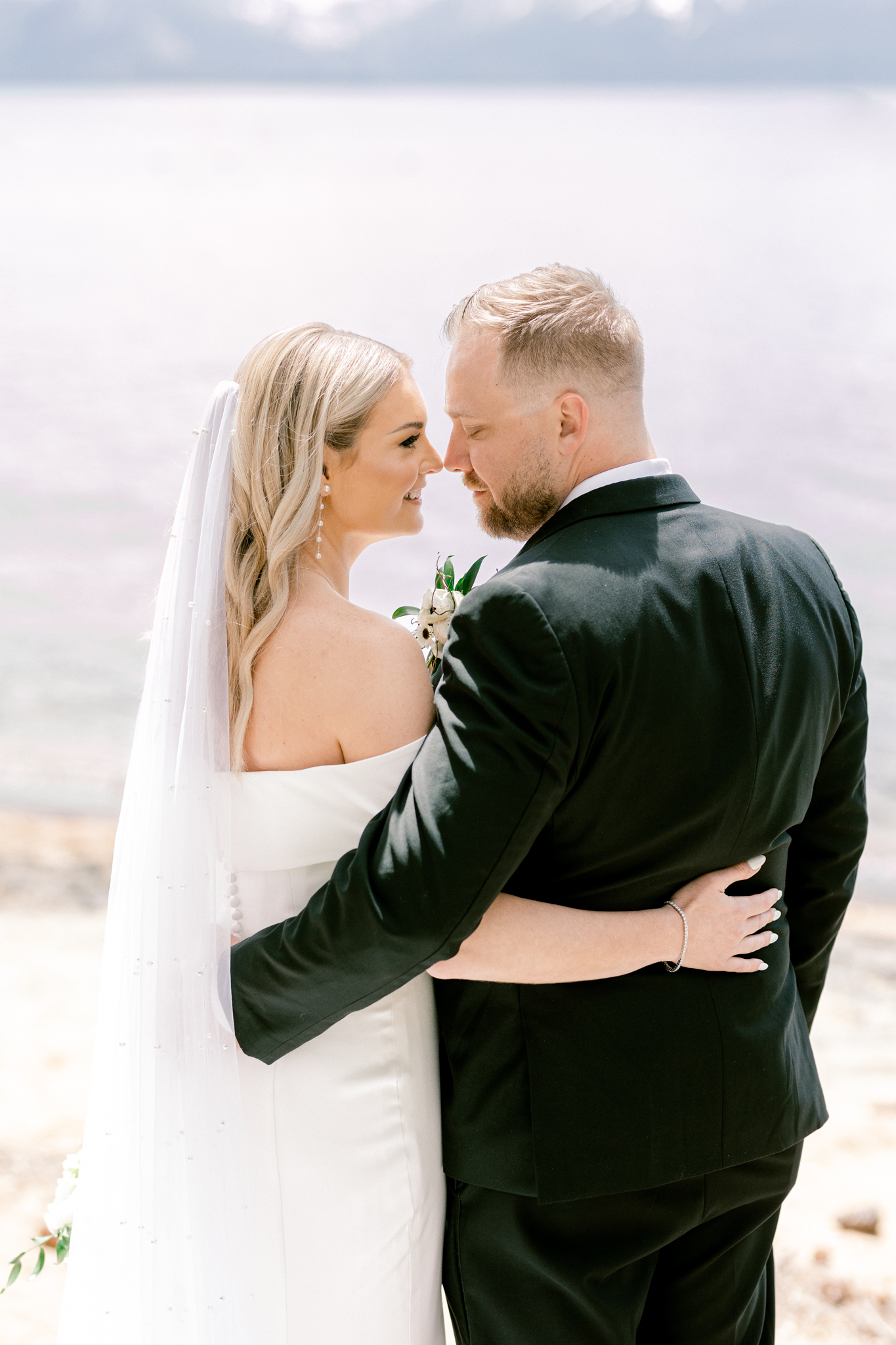 Kelsey & Matt’s Wedding at Edgewood Tahoe | samikathryn.com
