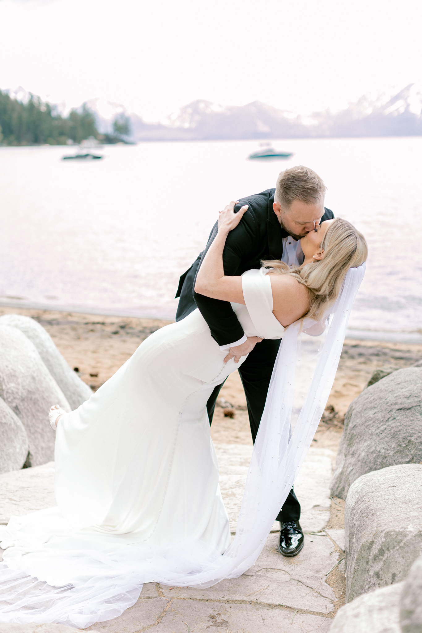 Kelsey & Matt’s Wedding at Edgewood Tahoe | samikathryn.com