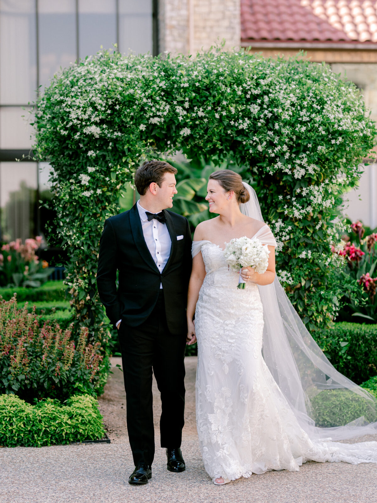 Allie & John’s Wedding at Royal Oaks Country Club & Holy Trinity Catholic Church | Dallas ...